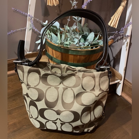 Coach | Bags | Coach F567 Signature Convertible Strap Brown With Silver ...